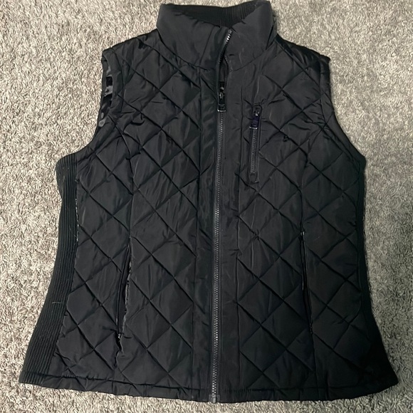 Andrew Marc | Jackets & Coats | Womans Andrew Marc Black Puffer Vest ...